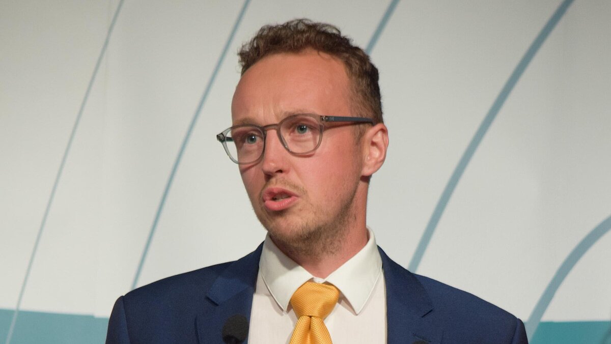 Adam Dance MP calls for new laws on GP appointments and cancer care to ...